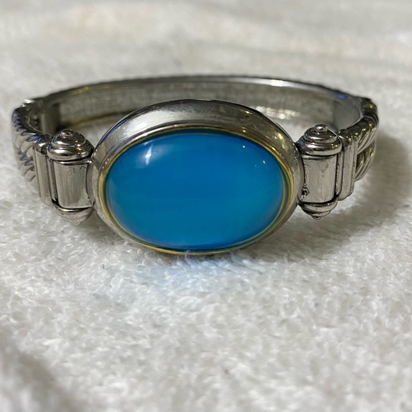 Unknown | Jewelry | Royal Blue Stone Bangle | Poshmark